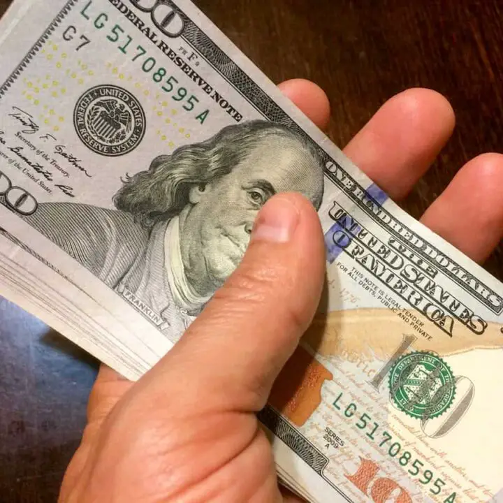 Does Dollar General Accept 100 Dollar Bills – EverydayQuery