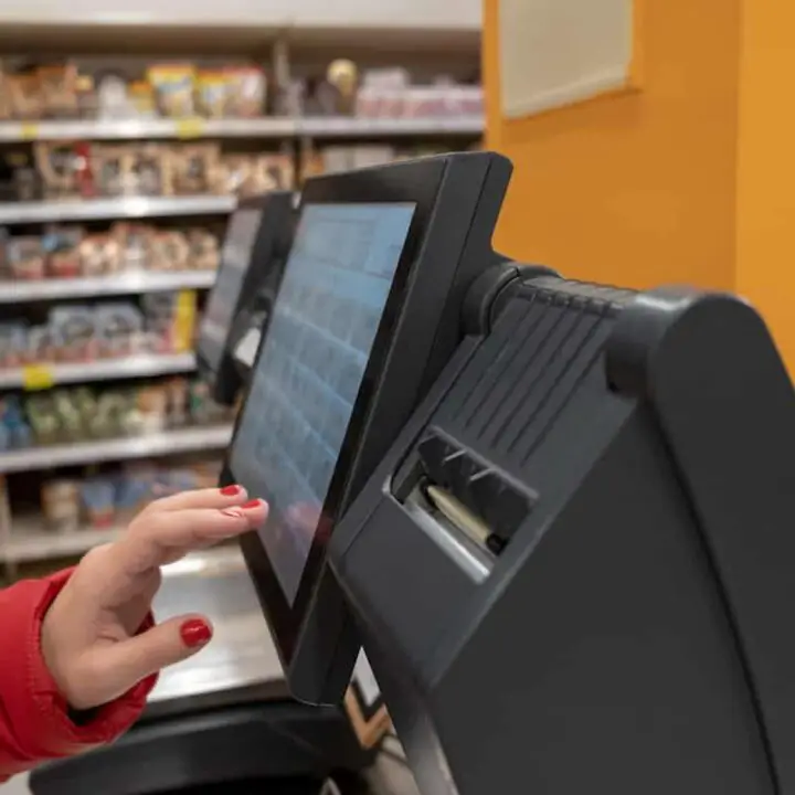 How Do Stores Monitor Self Checkout – EverydayQuery
