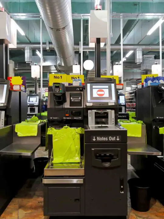 How Do Stores Monitor Self Checkout – EverydayQuery